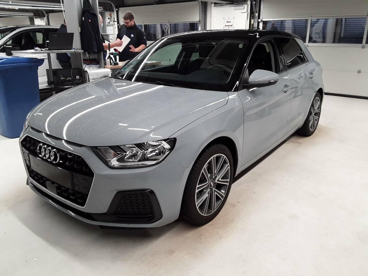 Audi A1 Pfeilgrau Perleffekt