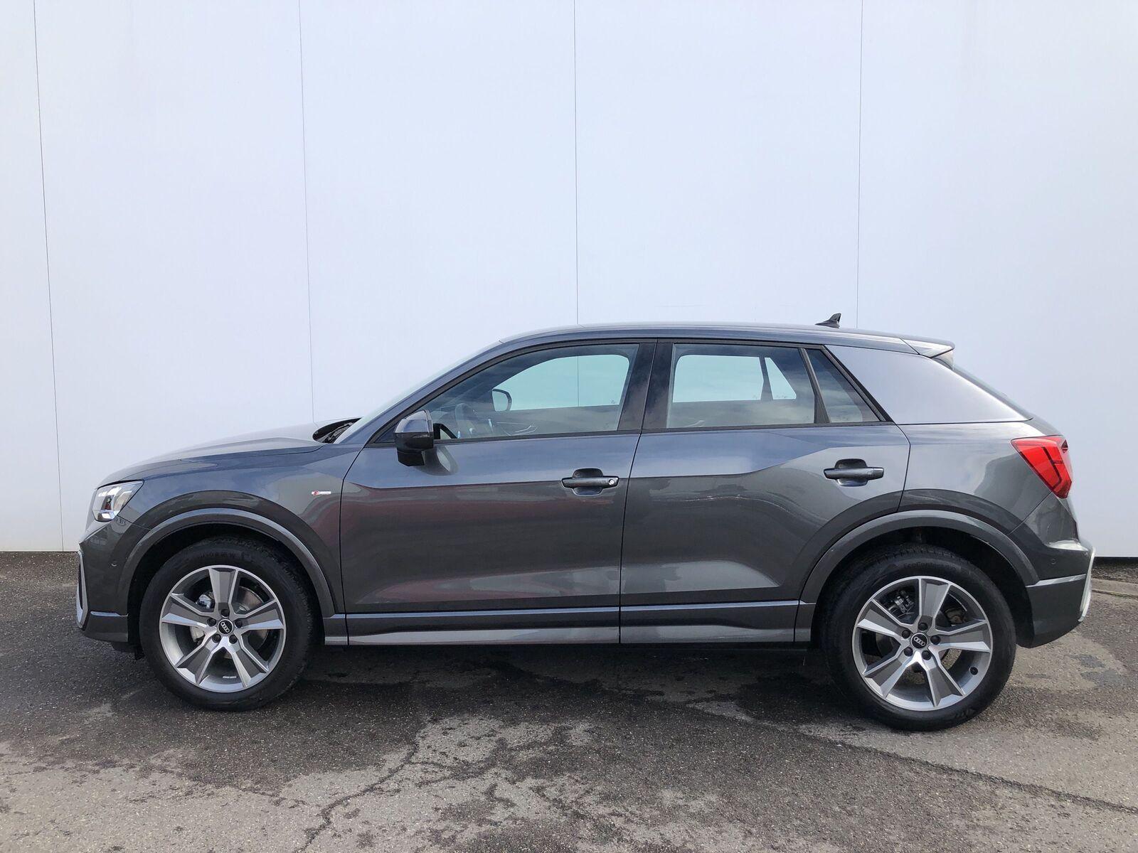 Audi Q2 35 TFSI S tronic line Navi LED Kamera LM Leasing | gute-rate.de